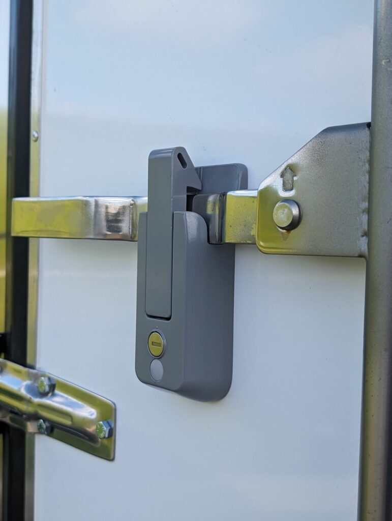 Truck Refrigeration Units & Services | Tranzfreeze